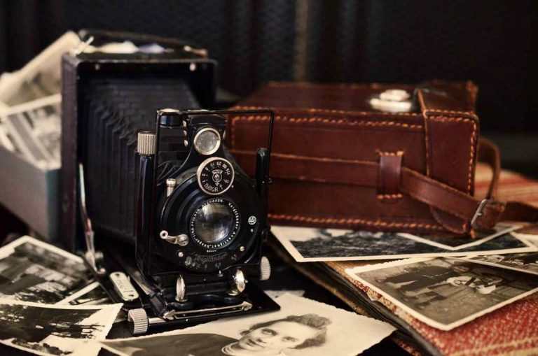Top 5 Photo Restoration Software: Bring Your Old Pictures Back to Life
